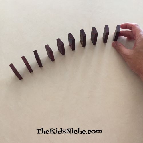 Domino Stacking Fun – The Kids Niche
